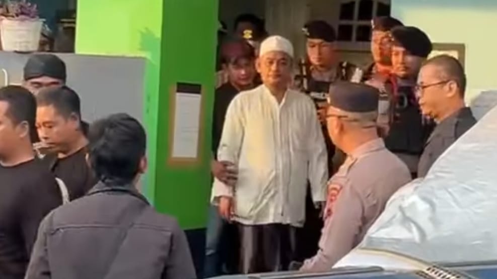 Buntut Santriwati Melahirkan, Kiai Ponpes di Buaran Pekalongan Resmi ...